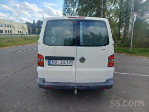 White Volkswagen Transporter 2005 in Daugavpils, with an engine capacity of 1.90 L and mileage of 0 thousand km for 3500 €, photo 6 on AUTOMOTO.COM.LV