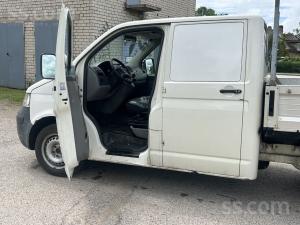 Balts Volkswagen Transporter 2006 Liepāja, ar dzinēja tilpumu 1.90 L un nobraukumu 271 tūkst. km par 3700 €, foto 5 vietnē AUTOMOTO.COM.LV