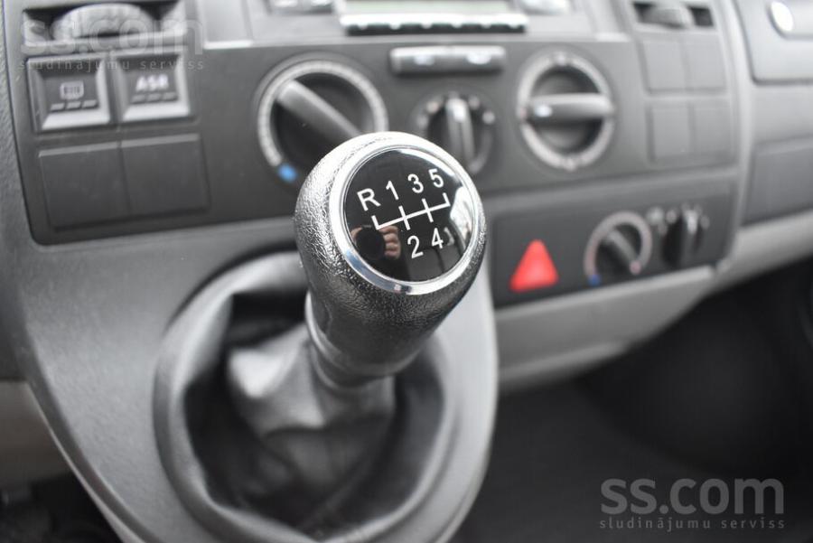 Balts Volkswagen Transporter 2006 Kuldīga, ar dzinēja tilpumu 1.90 L un nobraukumu 0 tūkst. km par 7150 €, foto 11 vietnē AUTOMOTO.COM.LV