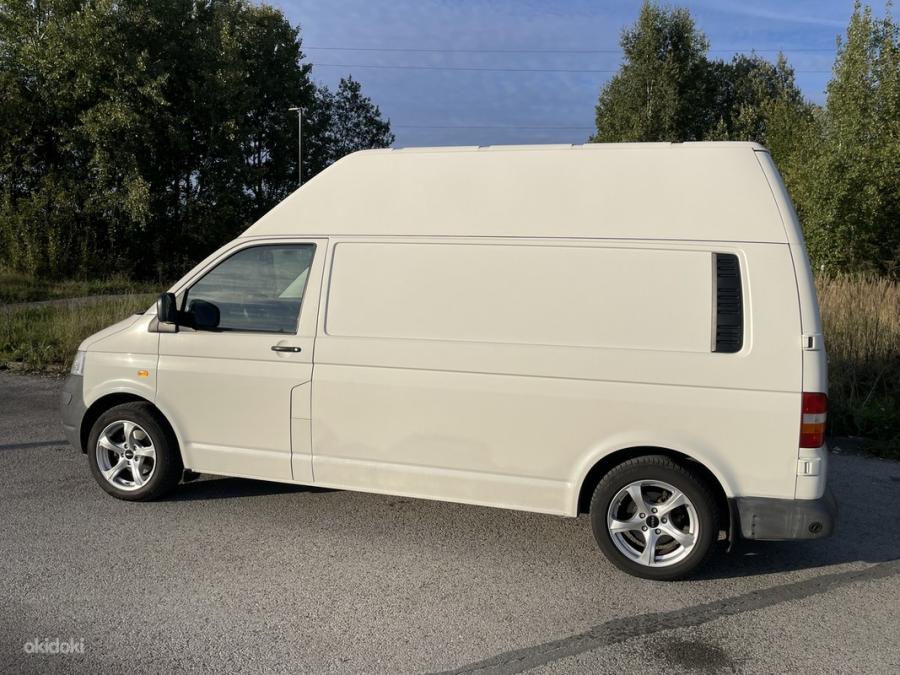 White Volkswagen Transporter 2006 in Tallinn, with an engine capacity of 2.00 L and mileage of 420 thousand km for 4000 €, photo 7 on AUTOMOTO.COM.LV
