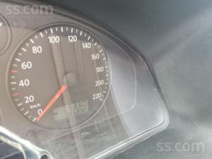 Balts Volkswagen Transporter 2006 Ludza, ar dzinēja tilpumu 1.90 L un nobraukumu 0 tūkst. km par 8750 €, foto 12 vietnē AUTOMOTO.COM.LV