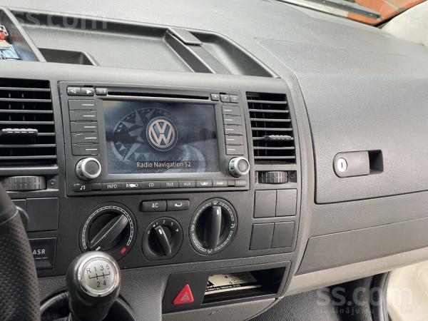 Balts Volkswagen Transporter 2006 Bauska, ar dzinēja tilpumu 1.90 L un nobraukumu 450 tūkst. km par 4100 €, foto 7 vietnē AUTOMOTO.COM.LV