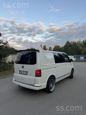White Volkswagen Transporter 2006 in Liepaja, with an engine capacity of 2.50 L and mileage of 0 thousand km for 7200 €, photo 9 on AUTOMOTO.COM.LV