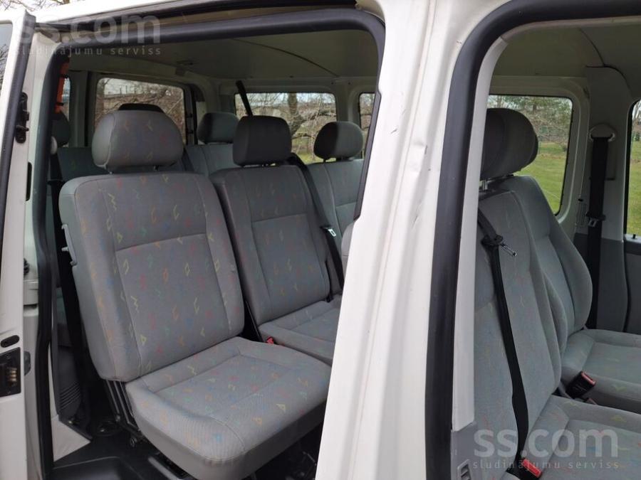 White Volkswagen Transporter 2007 in Dobele, with an engine capacity of 1.90 L and mileage of 252 thousand km for 6900 €, photo 5 on AUTOMOTO.COM.LV