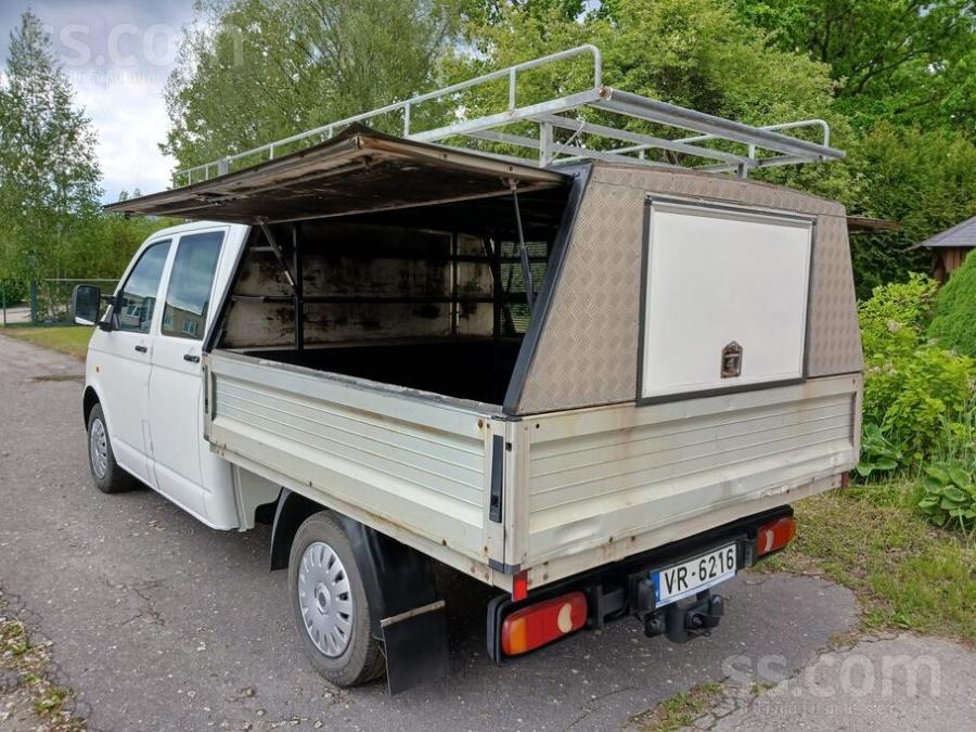 White Volkswagen Transporter 2007 in Ogre, with an engine capacity of 1.90 L and mileage of 0 thousand km for 13500 €, photo 8 on AUTOMOTO.COM.LV