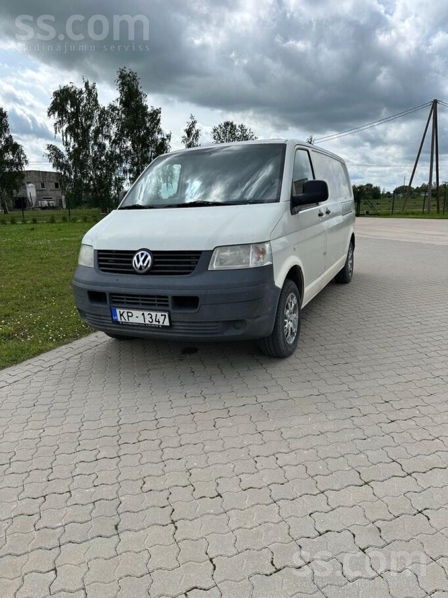 White Volkswagen Transporter 2007 in Jelgava, with an engine capacity of 1.90 L and mileage of 514 thousand km for 3490 €, photo 1 on AUTOMOTO.COM.LV