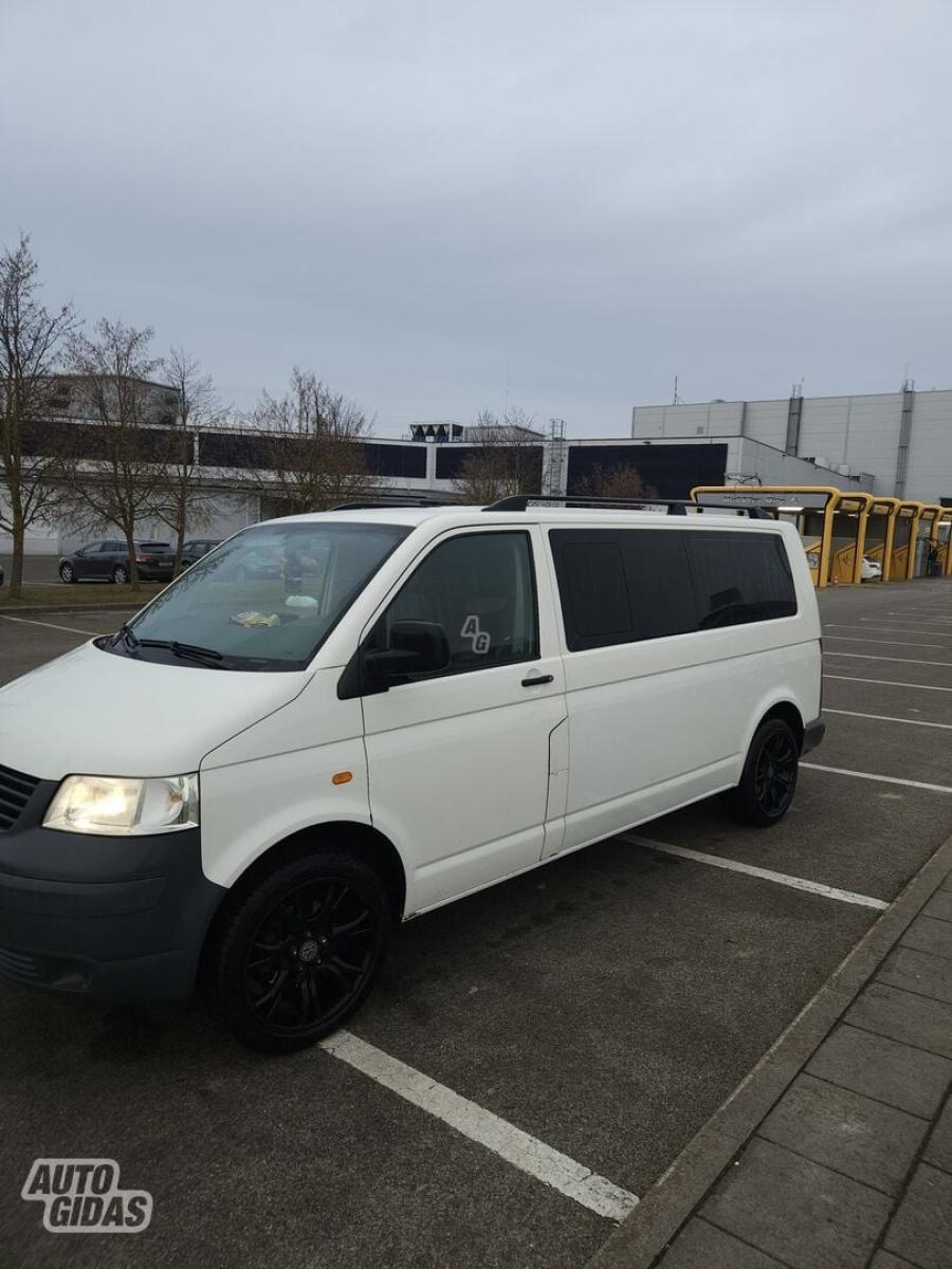 White Volkswagen Transporter 2007 in Panevezys, with an engine capacity of 1.90 L and mileage of 239 thousand km for 6000 €, photo 3 on AUTOMOTO.COM.LV