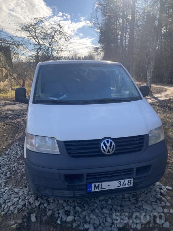 Balts Volkswagen Transporter 2007 Gulbene, ar dzinēja tilpumu 2.50 L un nobraukumu 420 tūkst. km par 2500 €, foto 1 vietnē AUTOMOTO.COM.LV