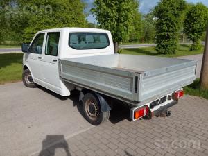 White Volkswagen Transporter 2007 in Ogre, with an engine capacity of 1.90 L and mileage of 202 thousand km for 7350 €, photo 5 on AUTOMOTO.COM.LV