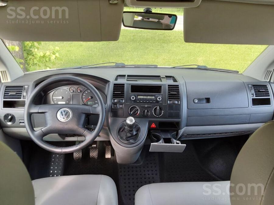 White Volkswagen Transporter 2007 in Ogre, with an engine capacity of 1.90 L and mileage of 202 thousand km for 7350 €, photo 15 on AUTOMOTO.COM.LV
