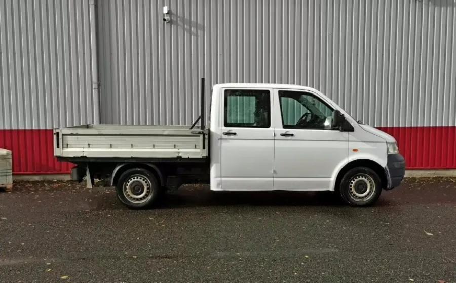 Balts Volkswagen Transporter 2007 Rīga, ar dzinēja tilpumu 2.50 L un nobraukumu 280 tūkst. km par 5500 €, foto 7 vietnē AUTOMOTO.COM.LV
