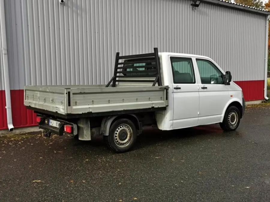 Balts Volkswagen Transporter 2007 Rīga, ar dzinēja tilpumu 2.50 L un nobraukumu 280 tūkst. km par 5500 €, foto 10 vietnē AUTOMOTO.COM.LV