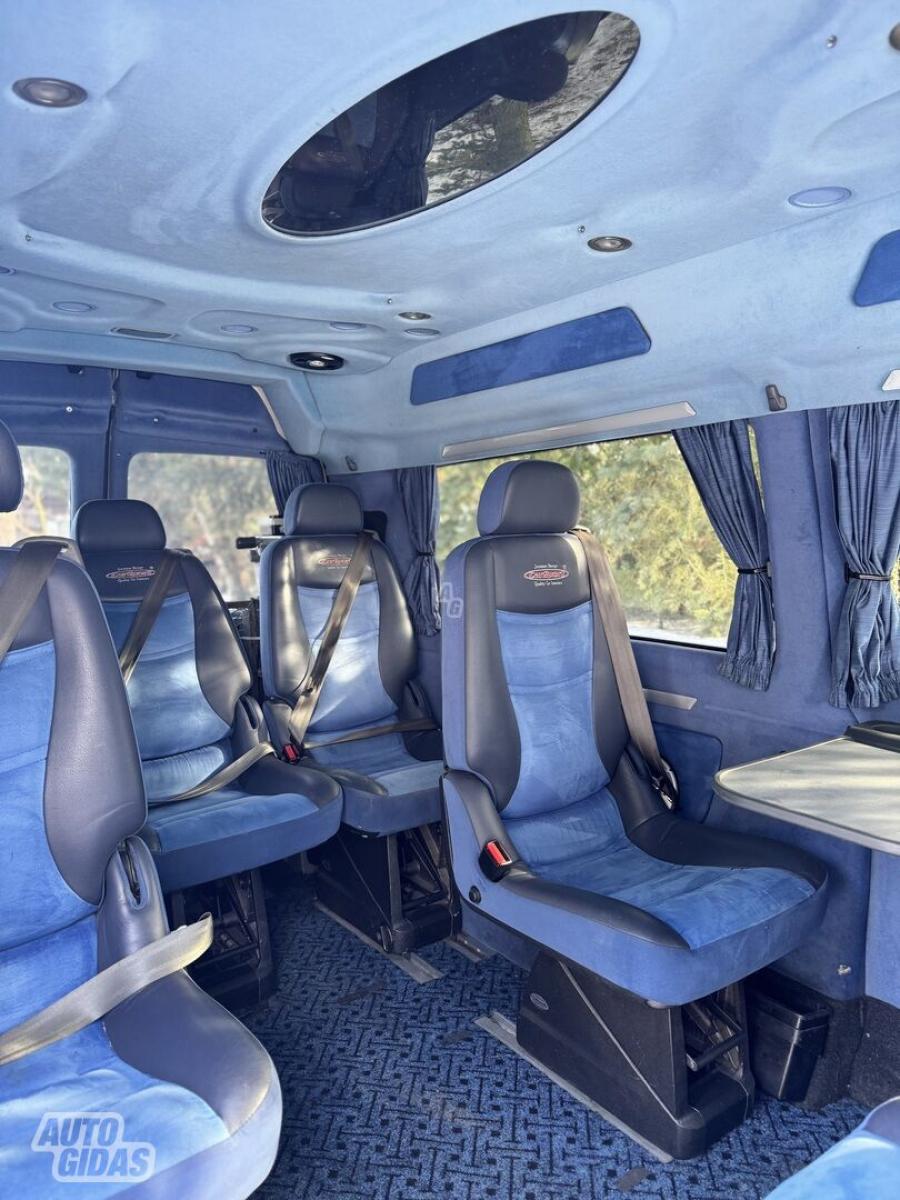 Balts Volkswagen Transporter 2007 Kauņa, ar dzinēja tilpumu 2.50 L un nobraukumu 646 tūkst. km par 4600 €, foto 16 vietnē AUTOMOTO.COM.LV