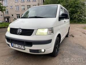 White Volkswagen Transporter 2008 in Cesis, with an engine capacity of 2.50 L and mileage of 356 thousand km for 2499 €, photo 1 on AUTOMOTO.COM.LV