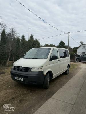 Balts Volkswagen Transporter 2008 Viļņa, ar dzinēja tilpumu 1.90 L un nobraukumu 266 tūkst. km par 4300 €, foto  vietnē AUTOMOTO.COM.LV