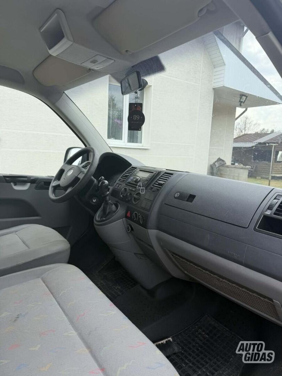Balts Volkswagen Transporter 2008 Viļņa, ar dzinēja tilpumu 1.90 L un nobraukumu 266 tūkst. km par 4300 €, foto 9 vietnē AUTOMOTO.COM.LV