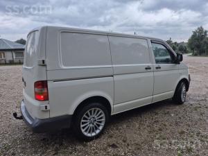 White Volkswagen Transporter 2008 in Riga, with an engine capacity of 1.90 L and mileage of 262 thousand km for 8400 €, photo 4 on AUTOMOTO.COM.LV