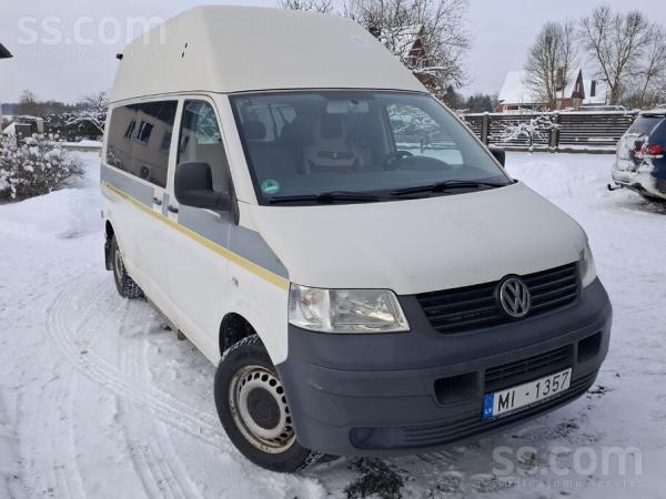 Balts Volkswagen Transporter 2009 Rēzekne, ar dzinēja tilpumu 1.90 L un nobraukumu 475 tūkst. km par 8500 €, foto 2 vietnē AUTOMOTO.COM.LV