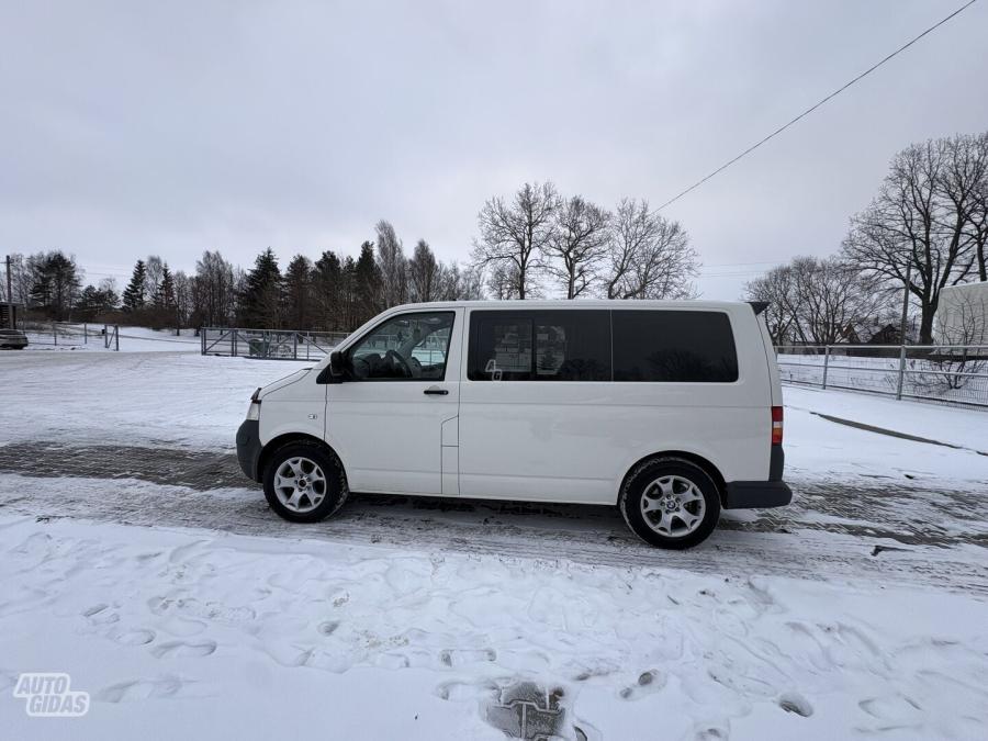 Balts Volkswagen Transporter 2009 Šauļi, ar dzinēja tilpumu 2.50 L un nobraukumu 340 tūkst. km par 6500 €, foto 4 vietnē AUTOMOTO.COM.LV