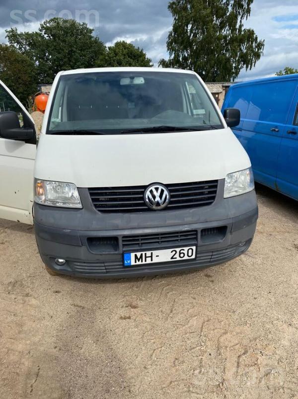 Balts Volkswagen Transporter 2009 Valmiera, ar dzinēja tilpumu 2.50 L un nobraukumu 271 tūkst. km par 1815 €, foto 1 vietnē AUTOMOTO.COM.LV