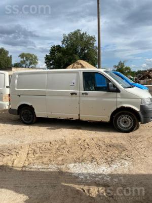 Balts Volkswagen Transporter 2009 Valmiera, ar dzinēja tilpumu 2.50 L un nobraukumu 271 tūkst. km par 1815 €, foto 5 vietnē AUTOMOTO.COM.LV