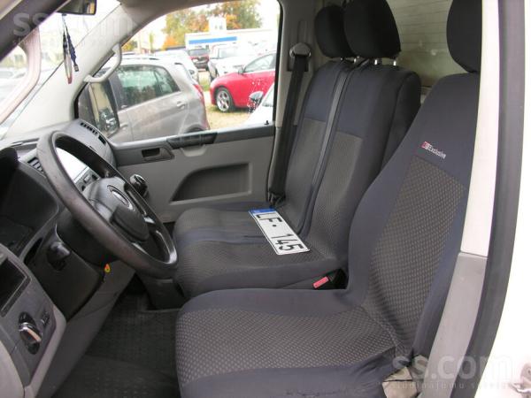 White Volkswagen Transporter 2009 in Riga, with an engine capacity of 2.50 L and mileage of 0 thousand km for 5750 €, photo 10 on AUTOMOTO.COM.LV