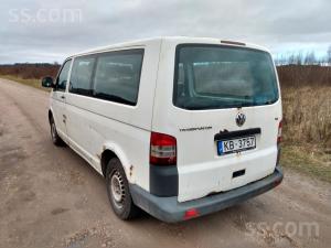 Balts Volkswagen Transporter 2010 Rīga, ar dzinēja tilpumu 2.00 L un nobraukumu 408 tūkst. km par 4800 €, foto 3 vietnē AUTOMOTO.COM.LV