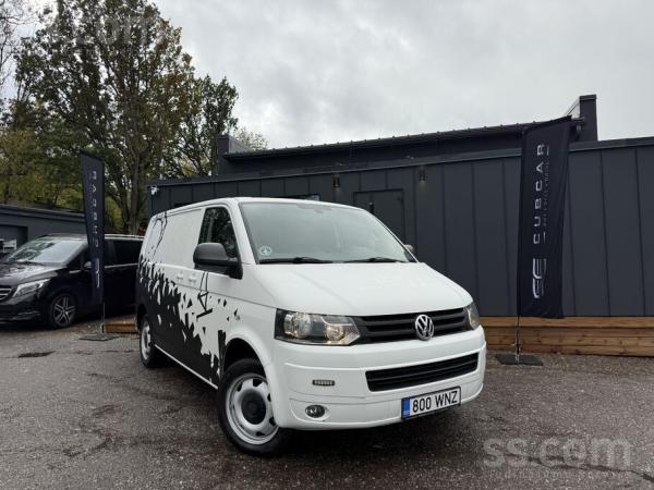 Balts Volkswagen Transporter 2010 Tallina, ar dzinēja tilpumu 2.00 L un nobraukumu 270 tūkst. km par 9990 €, foto 4 vietnē AUTOMOTO.COM.LV
