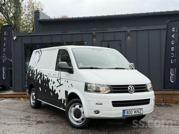 Balts Volkswagen Transporter 2010 Tallina, ar dzinēja tilpumu 2.00 L un nobraukumu 270 tūkst. km par 9990 €, foto 5 vietnē AUTOMOTO.COM.LV