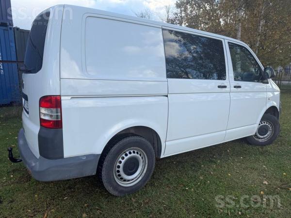White Volkswagen Transporter 2011 in Riga, with an engine capacity of 2.00 L and mileage of 0 thousand km for 6890 €, photo 3 on AUTOMOTO.COM.LV