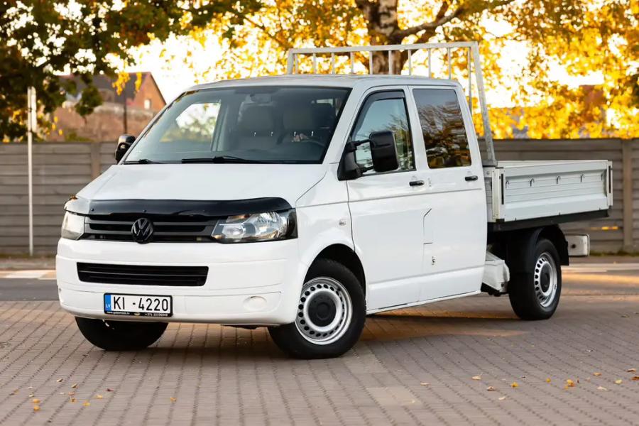 Balts Volkswagen Transporter 2011 Jelgava, ar dzinēja tilpumu 2.00 L un nobraukumu 265 tūkst. km par 11900 €, foto 3 vietnē AUTOMOTO.COM.LV