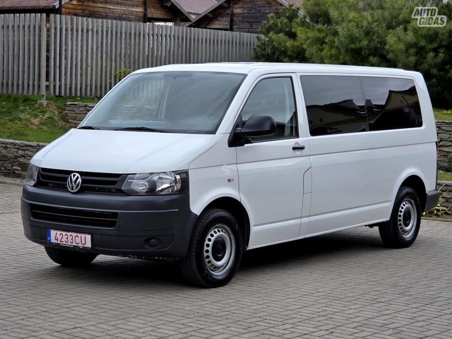 White Volkswagen Transporter 2012 in Vilnius, with an engine capacity of 2.00 L and mileage of 444 thousand km for 8500 €, photo 5 on AUTOMOTO.COM.LV