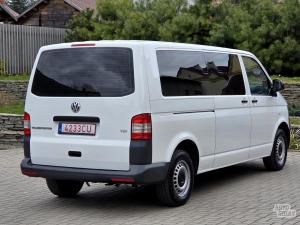 White Volkswagen Transporter 2012 in Vilnius, with an engine capacity of 2.00 L and mileage of 444 thousand km for 8500 €, photo 10 on AUTOMOTO.COM.LV