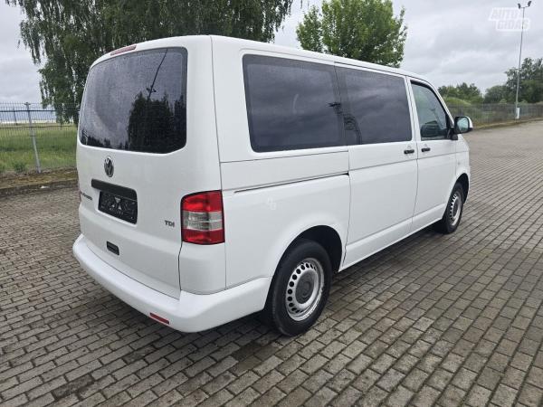 White Volkswagen Transporter 2012 in Marijampole, with an engine capacity of 2.00 L and mileage of 321 thousand km for 7900 €, photo 5 on AUTOMOTO.COM.LV