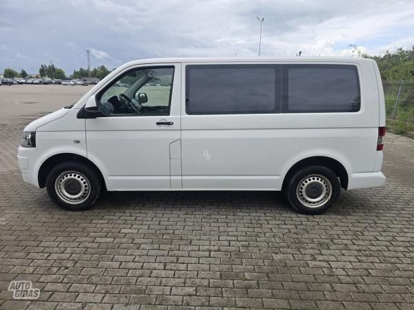 White Volkswagen Transporter 2012 in Marijampole, with an engine capacity of 2.00 L and mileage of 321 thousand km for 7900 €, photo 7 on AUTOMOTO.COM.LV