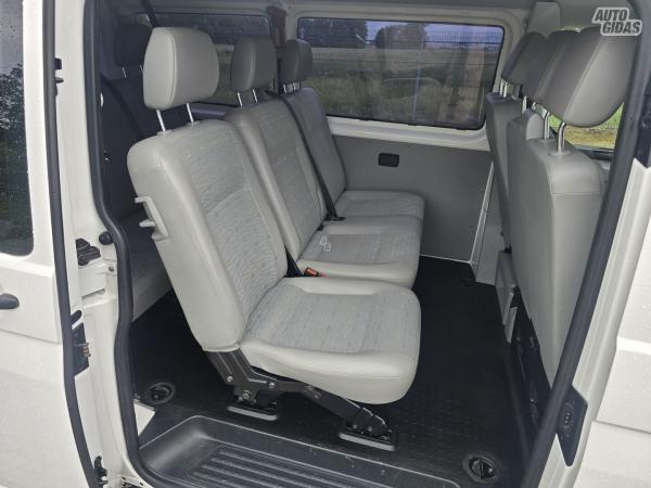 White Volkswagen Transporter 2012 in Marijampole, with an engine capacity of 2.00 L and mileage of 321 thousand km for 7900 €, photo 10 on AUTOMOTO.COM.LV