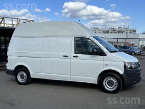 White Volkswagen Transporter 2012 in Riga, with an engine capacity of 2.00 L and mileage of 224 thousand km for 9390 €, photo 4 on AUTOMOTO.COM.LV