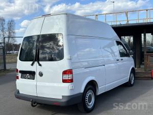 White Volkswagen Transporter 2012 in Riga, with an engine capacity of 2.00 L and mileage of 224 thousand km for 9390 €, photo 7 on AUTOMOTO.COM.LV