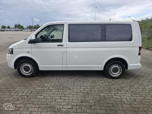 White Volkswagen Transporter 2012 in Marijampole, with an engine capacity of 2.00 L and mileage of 321 thousand km for 7900 €, photo 8 on AUTOMOTO.COM.LV