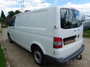 White Volkswagen Transporter 2012 in Valka, with an engine capacity of 2.00 L and mileage of 243 thousand km for 6600 €, photo 8 on AUTOMOTO.COM.LV