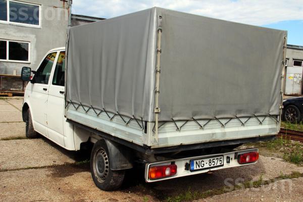 White Volkswagen Transporter 2012 in Riga, with an engine capacity of 2.00 L and mileage of 260 thousand km for 4800 €, photo 6 on AUTOMOTO.COM.LV