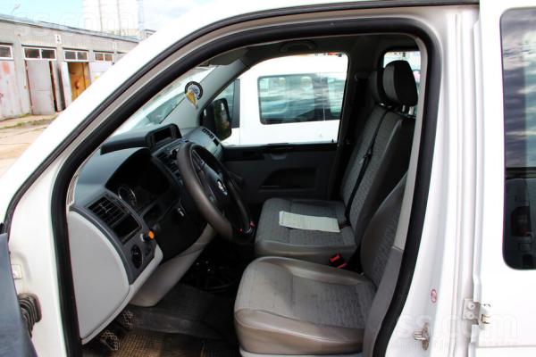 White Volkswagen Transporter 2012 in Riga, with an engine capacity of 2.00 L and mileage of 260 thousand km for 4800 €, photo 9 on AUTOMOTO.COM.LV