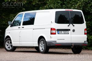 White Volkswagen Transporter 2012 in Tukums, with an engine capacity of 2.00 L and mileage of 298 thousand km for 5850 €, photo 4 on AUTOMOTO.COM.LV