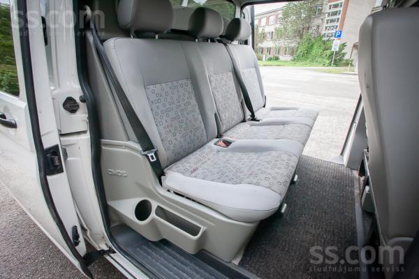 White Volkswagen Transporter 2012 in Tukums, with an engine capacity of 2.00 L and mileage of 298 thousand km for 5850 €, photo 11 on AUTOMOTO.COM.LV