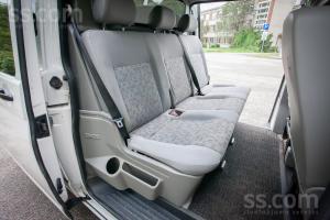 White Volkswagen Transporter 2012 in Tukums, with an engine capacity of 2.00 L and mileage of 298 thousand km for 5850 €, photo 11 on AUTOMOTO.COM.LV