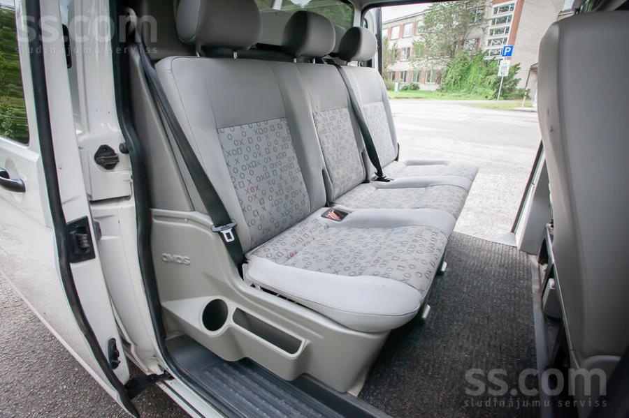 White Volkswagen Transporter 2012 in Tukums, with an engine capacity of 2.00 L and mileage of 298 thousand km for 5850 €, photo 11 on AUTOMOTO.COM.LV