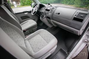White Volkswagen Transporter 2012 in Tukums, with an engine capacity of 2.00 L and mileage of 298 thousand km for 5850 €, photo 14 on AUTOMOTO.COM.LV