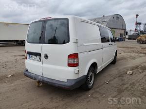 White Volkswagen Transporter 2013 in Jekabpils, with an engine capacity of 2.00 L and mileage of 319 thousand km for 6000 €, photo 4 on AUTOMOTO.COM.LV