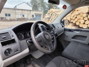 White Volkswagen Transporter 2013 in Jekabpils, with an engine capacity of 2.00 L and mileage of 319 thousand km for 6000 €, photo 7 on AUTOMOTO.COM.LV