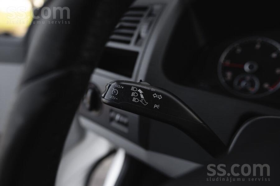 Balts Volkswagen Transporter 2014 Jelgava, ar dzinēja tilpumu 2.00 L un nobraukumu 290 tūkst. km par 10000 €, foto 17 vietnē AUTOMOTO.COM.LV